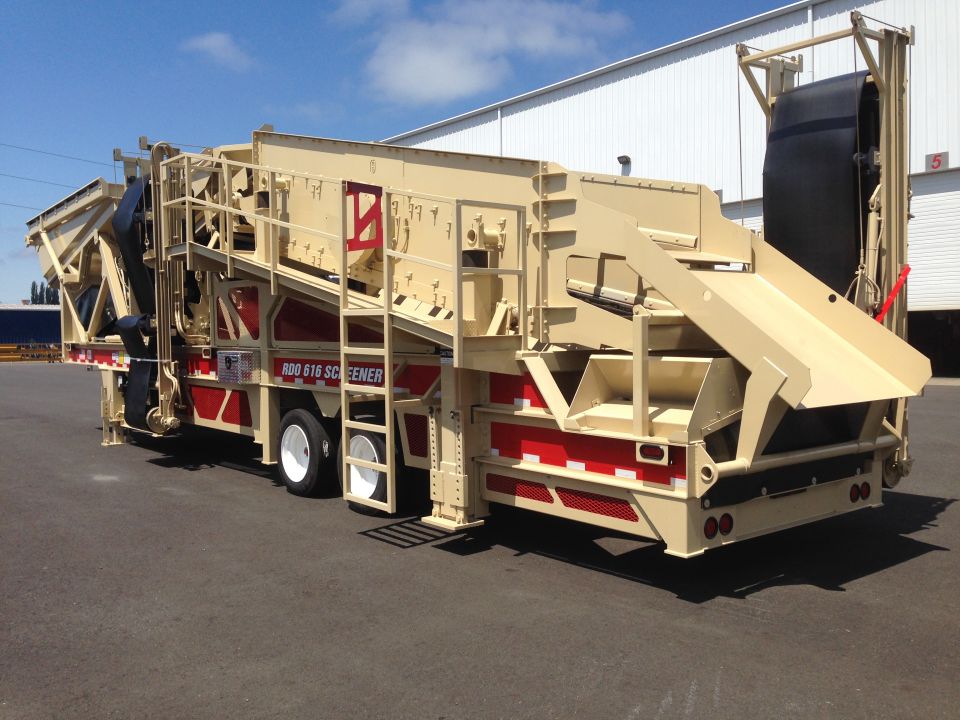 RDO 616 Screener with 6 x 16 x 2D Step Deck Screen - RD Olson